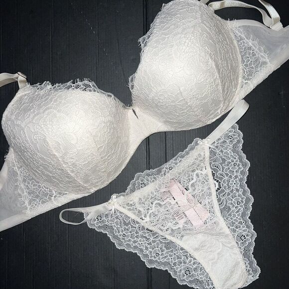 Victoria's Secret | Intimates & Sleepwear | Victorias Secret Push Up ...